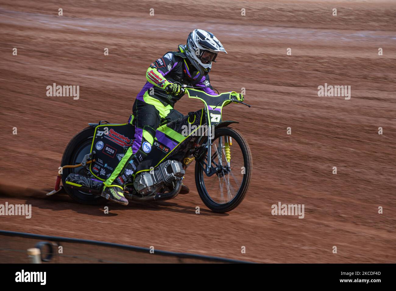 Belle Vue Aces new signing Tom Brennan gets in some practice at his new ...