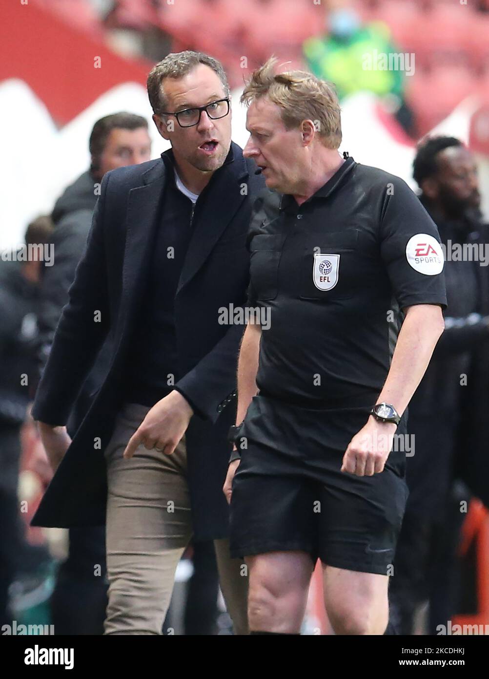 Trevor kettle referee hi-res stock photography and images - Alamy