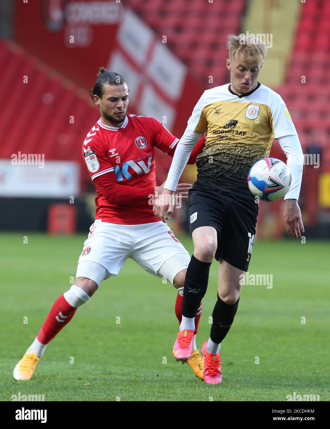 Charlie Kirk of Crewe Alexander holds of Charlton Athletic's Jake ...