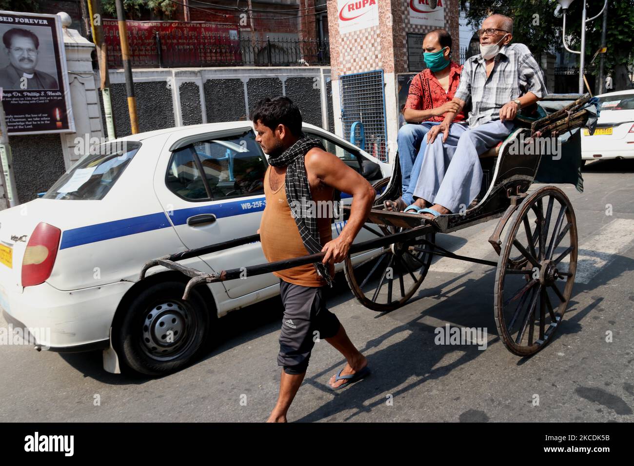 Poling center hi-res stock photography and images - Alamy