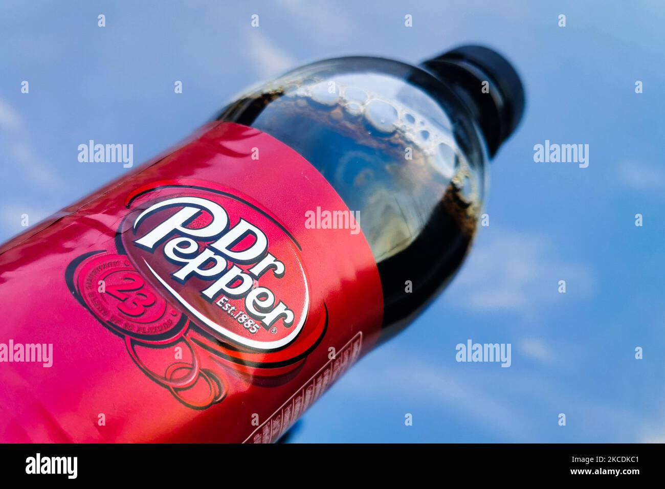 Dr pepper label on bottle hi-res stock photography and images - Alamy