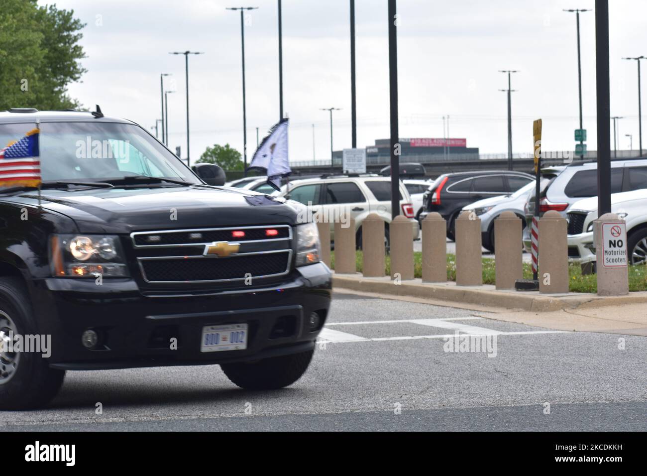 Madam Vice President Kamala Harris waves from the motorcade and departs ...