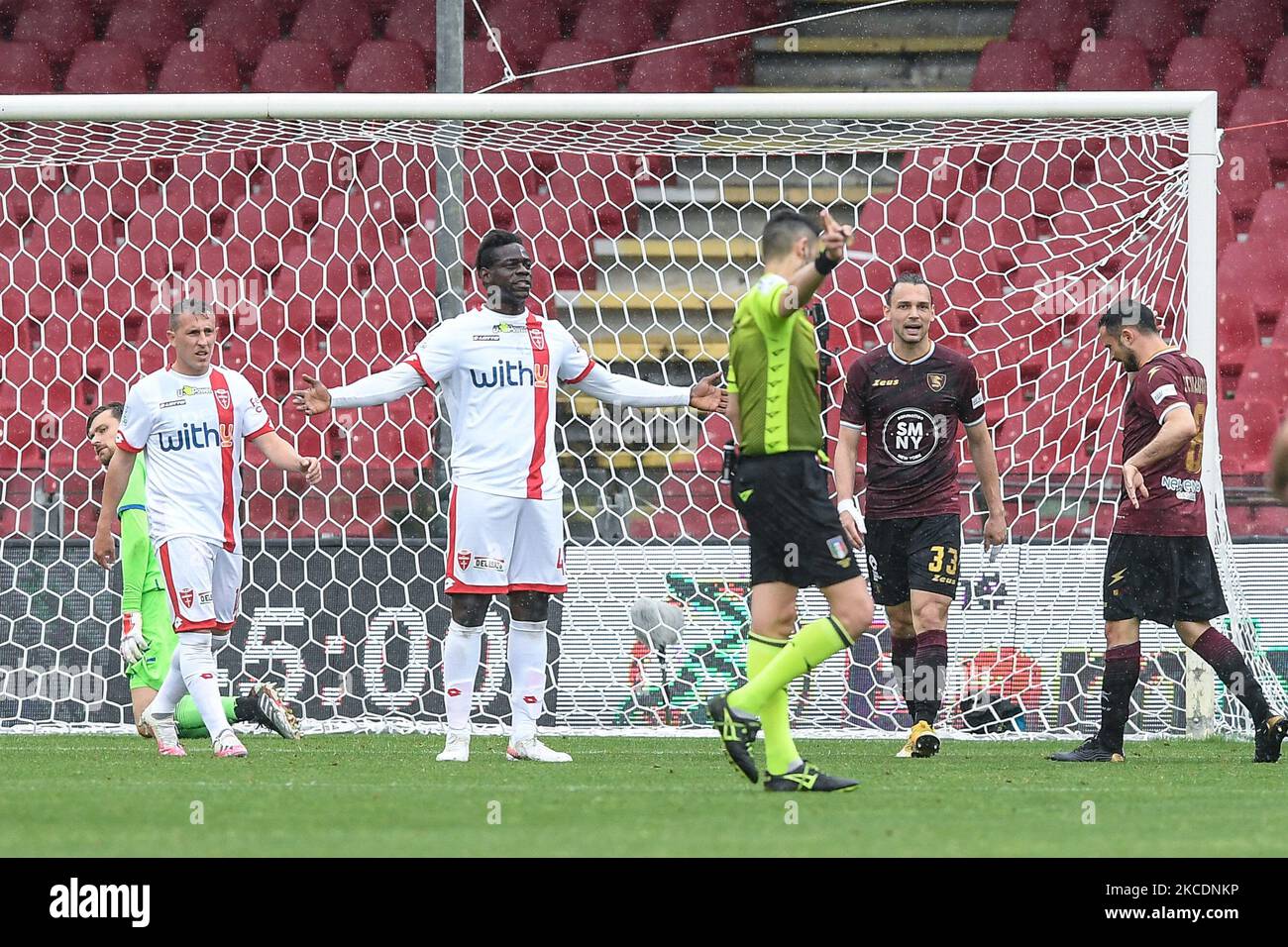 Mario Balotelli of AC Monza celebrates after scoring third goal during ...
