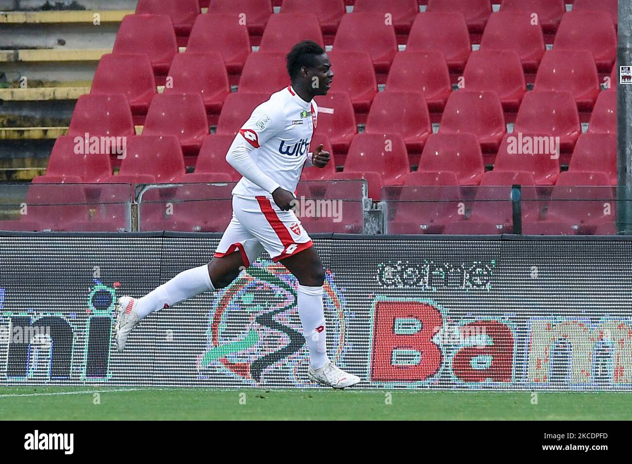 Mario Balotelli of AC Monza celebrates after scoring second goal during ...