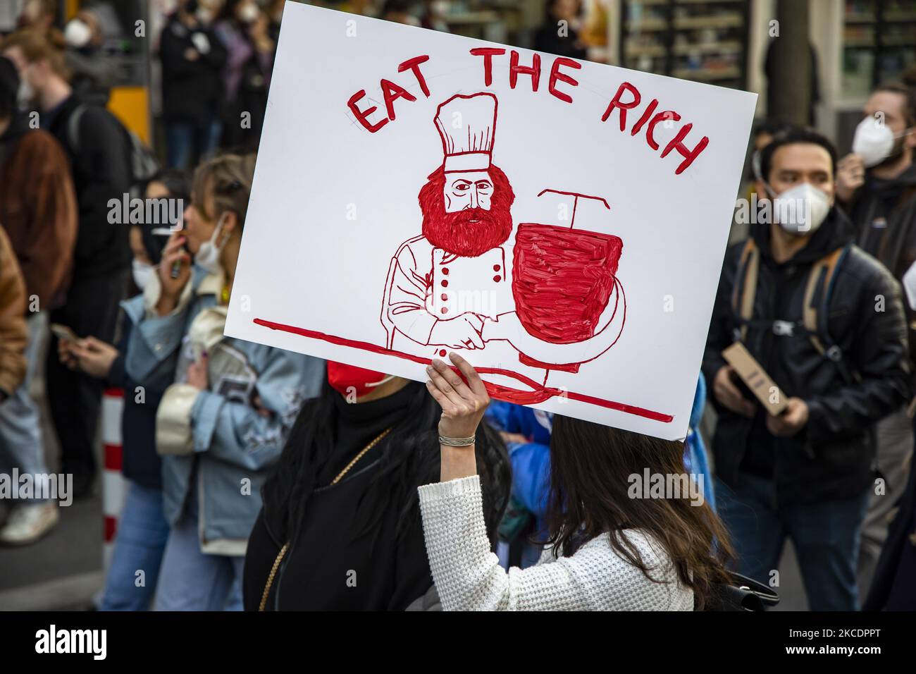 People attend a demonstration 'Revolutionary 1 May'in Berlin, Germany ...