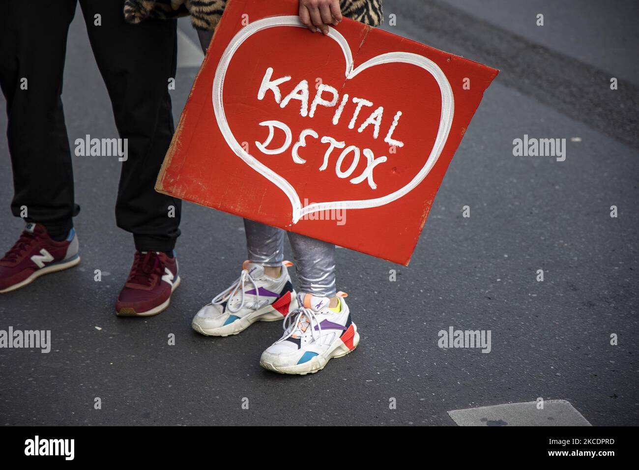 People attend a demonstration 'Revolutionary 1 May'in Berlin, Germany ...