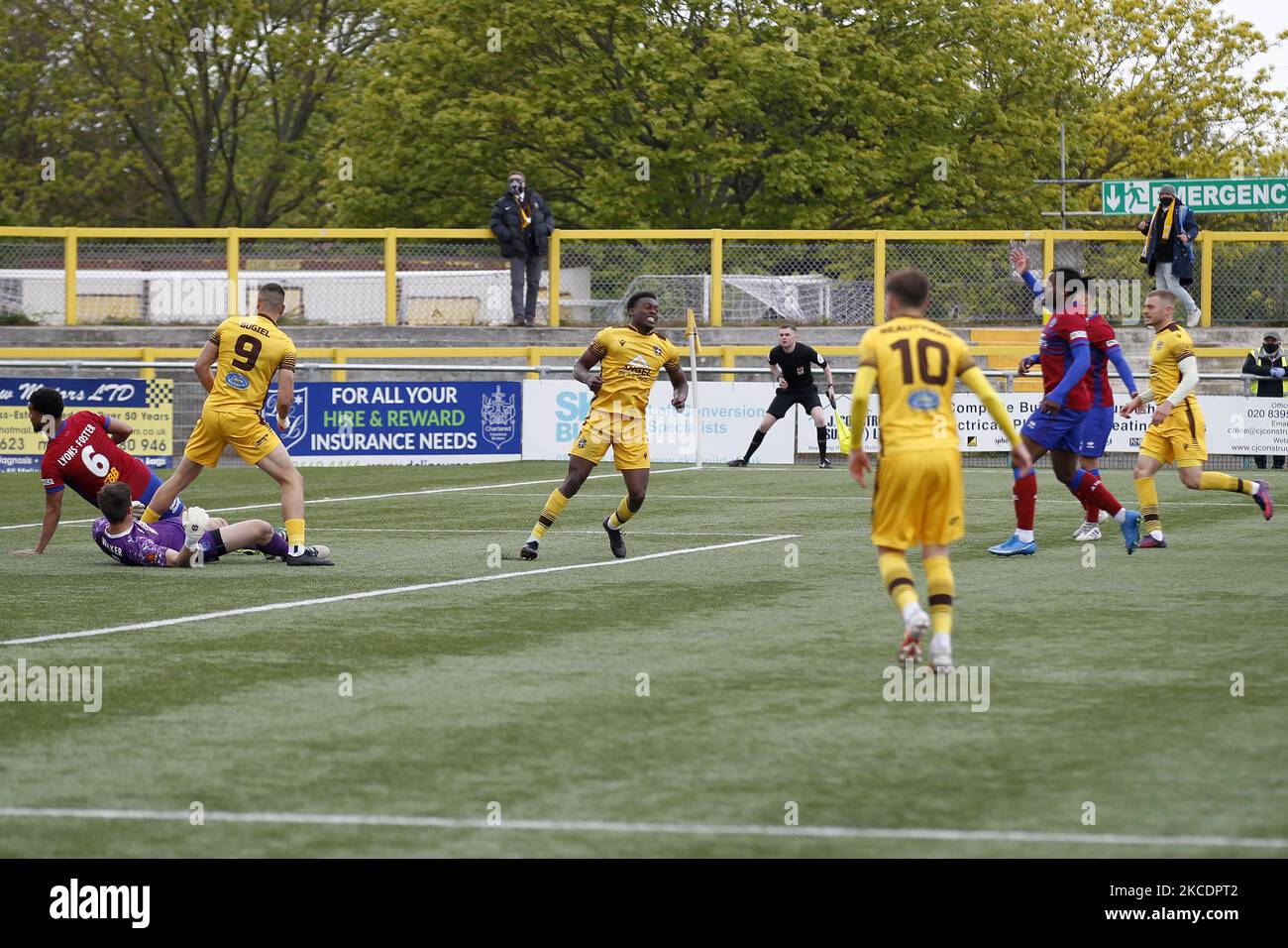 Isaac Olaofe of Sutton United makes it 3-1 during National League ...