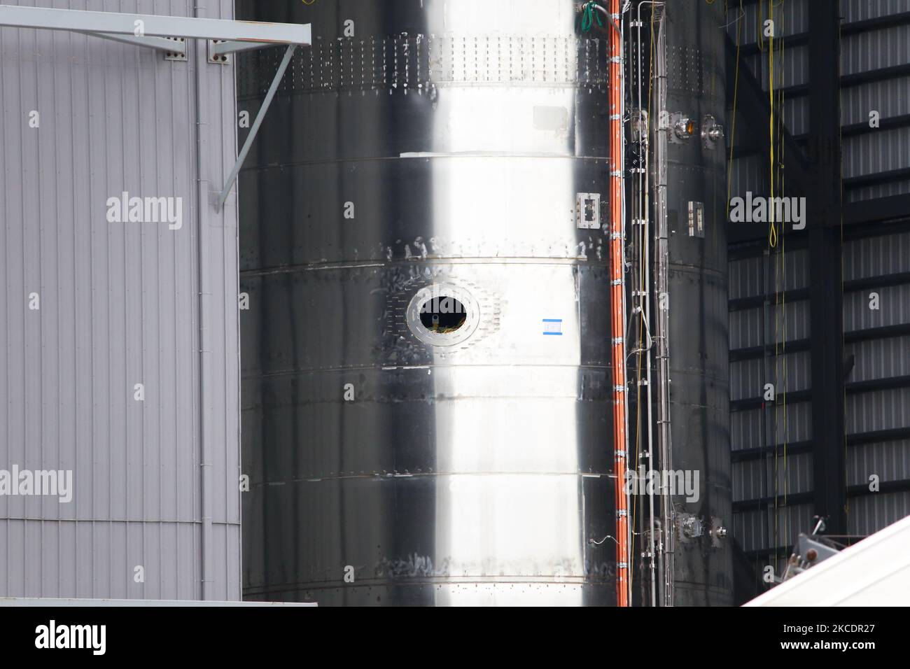 Starship sn16 hi-res stock photography and images - Alamy
