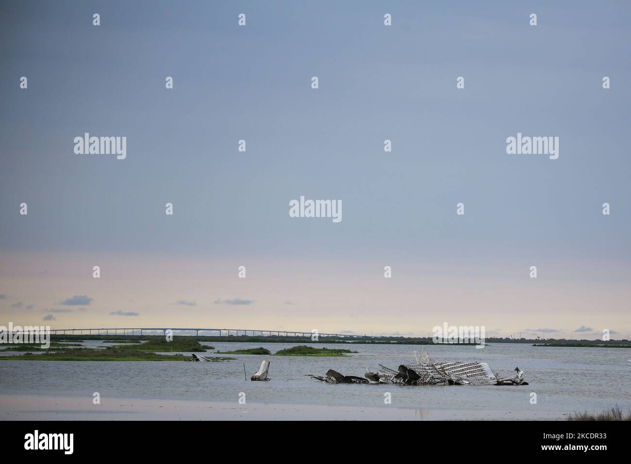 The destroyed remains of exploded SpaceX Starship SN11 with the bridge ...