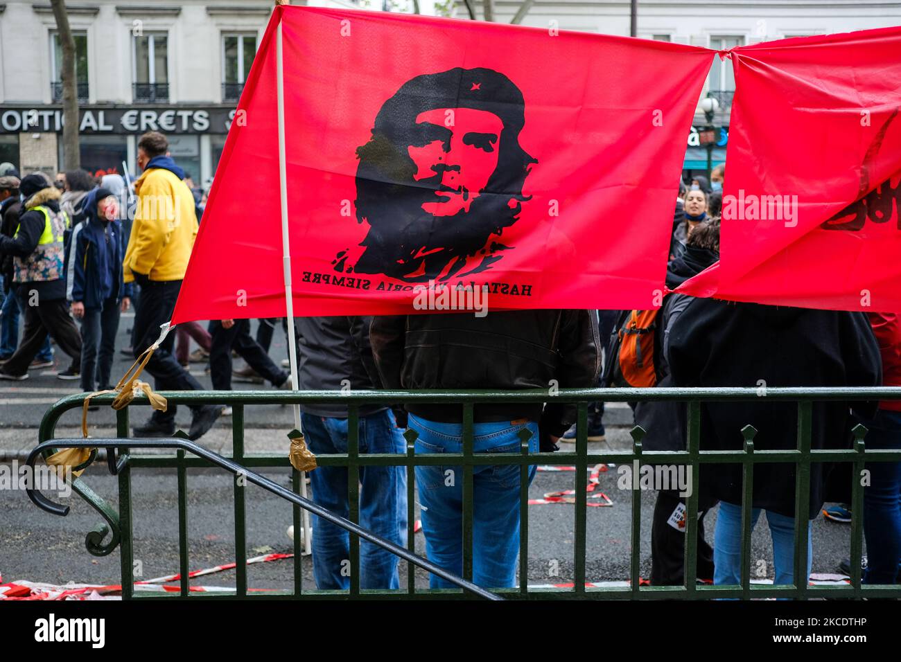 Che guevara portrait demonstration hi-res stock photography and images ...