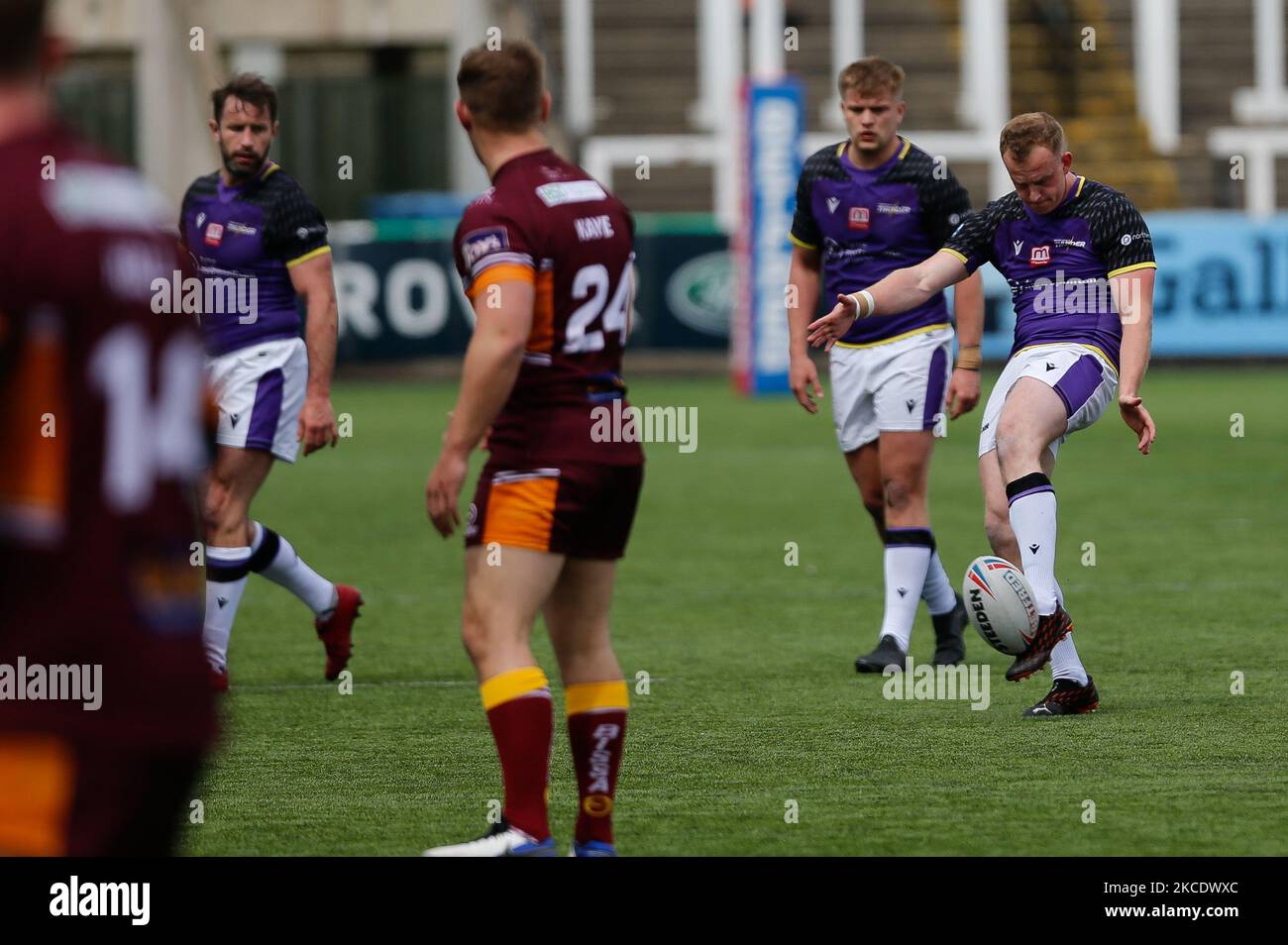 Josh Woods of Newcastle Thunder kicks during the BETFRED Championship ...