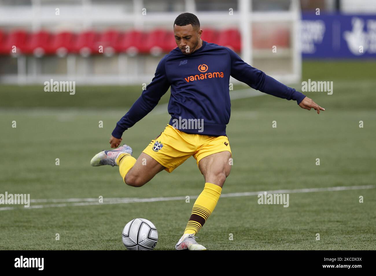 Aaron simpson hi-res stock photography and images - Alamy