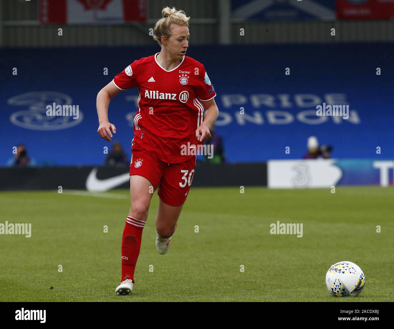 Carolin simon of fc bayern munich women hi-res stock photography and ...