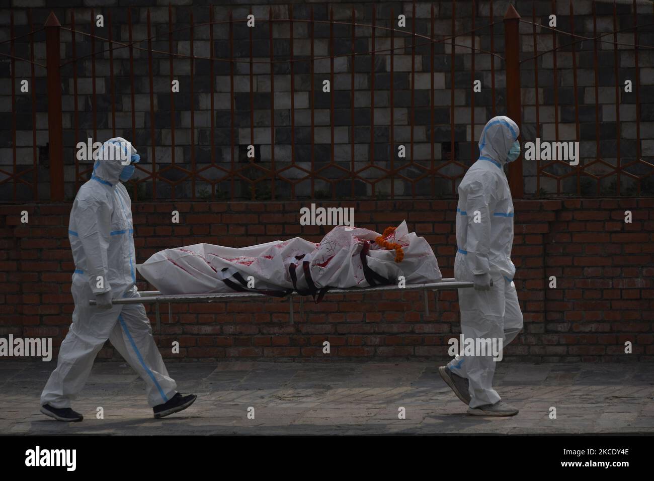 Ceremation bodies hi-res stock photography and images - Alamy