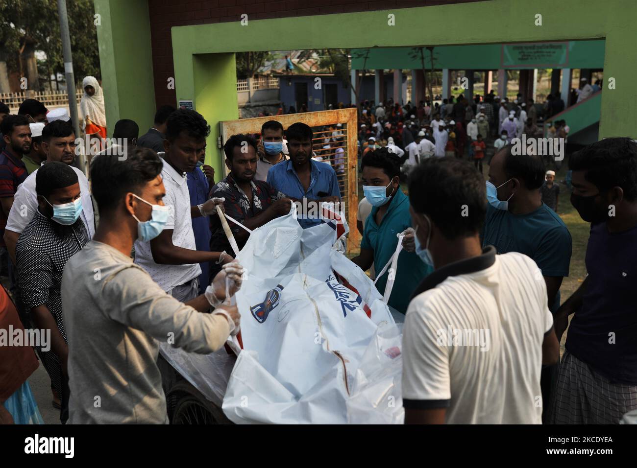 At least 26 people died as a speedboat packed with passengers collided ...