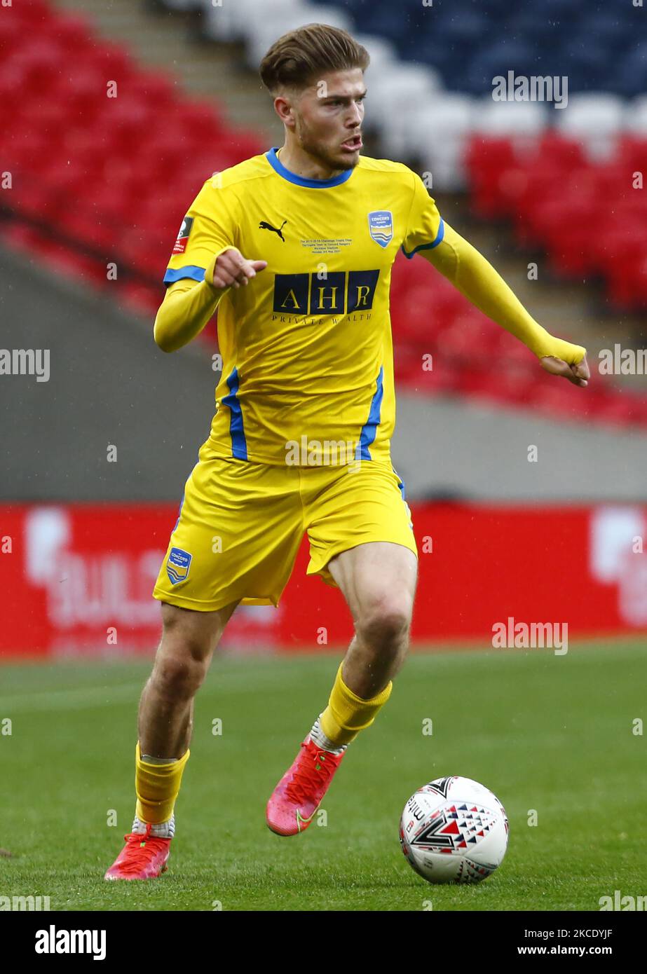 Simper hi-res stock photography and images - Alamy