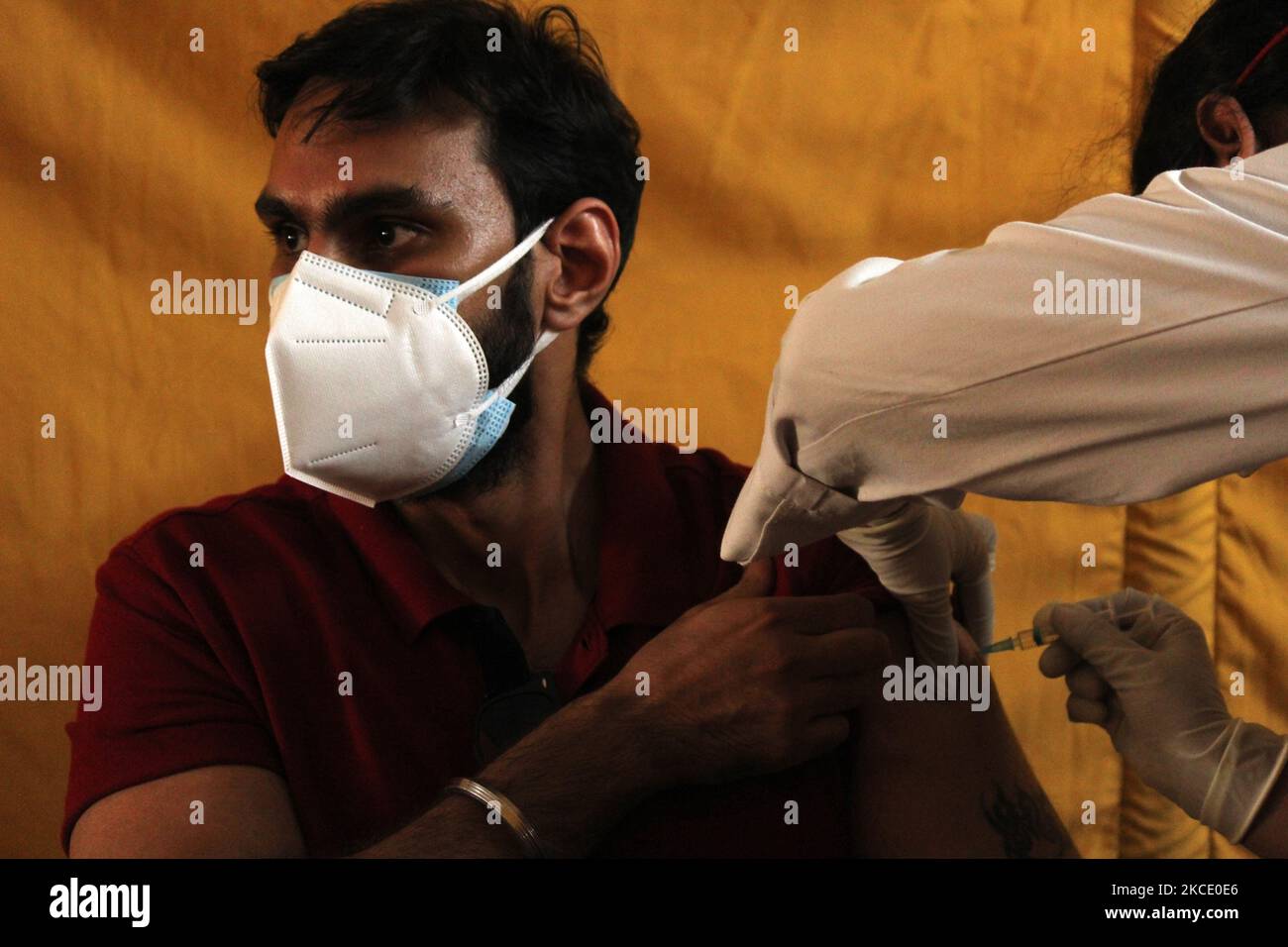 Dose of covishield hi-res stock photography and images - Alamy