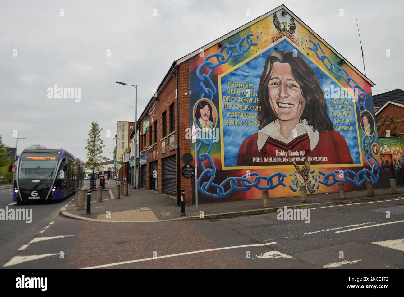 Bobby sands mp mural ireland hi-res stock photography and images - Alamy