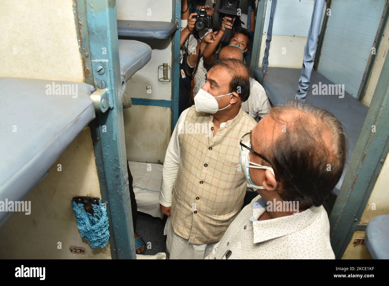 Temporary isolation wards hi-res stock photography and images - Alamy