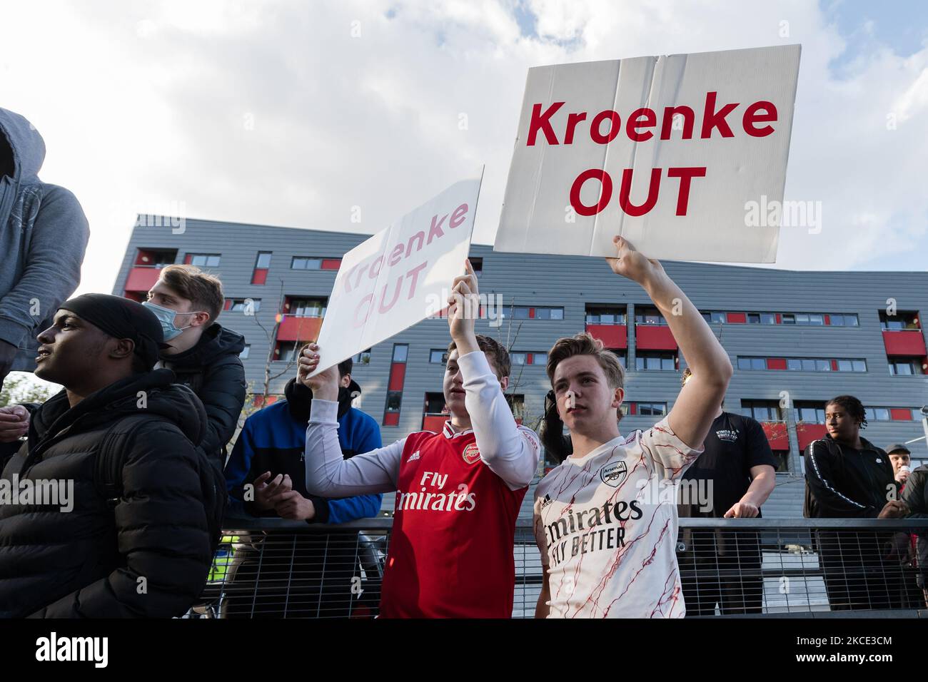 American billionaire stan kroenke hi-res stock photography and images - Alamy