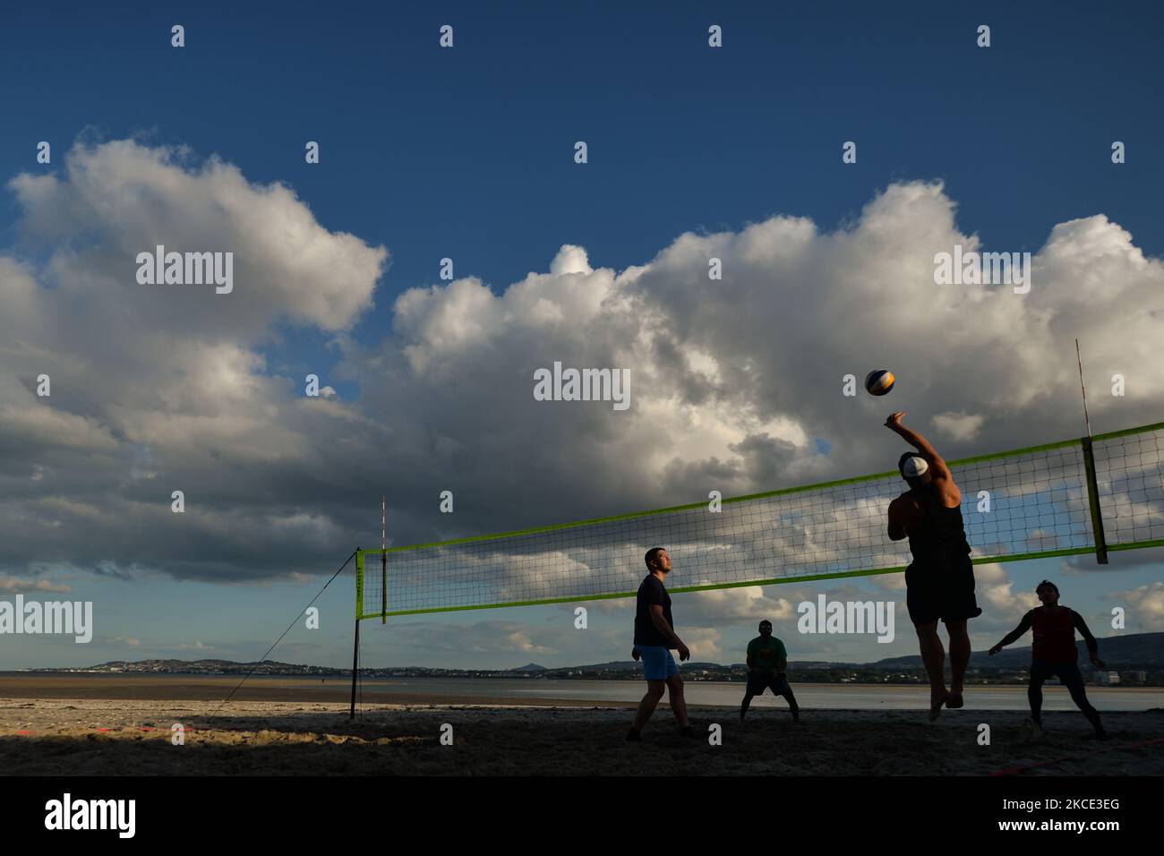A group of friends, consisting of Brazilians, Russians, Lithuanians ...