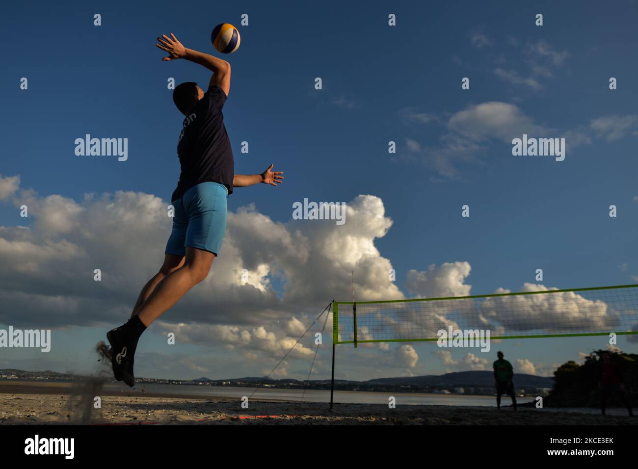 A group of friends, consisting of Brazilians, Russians, Lithuanians ...