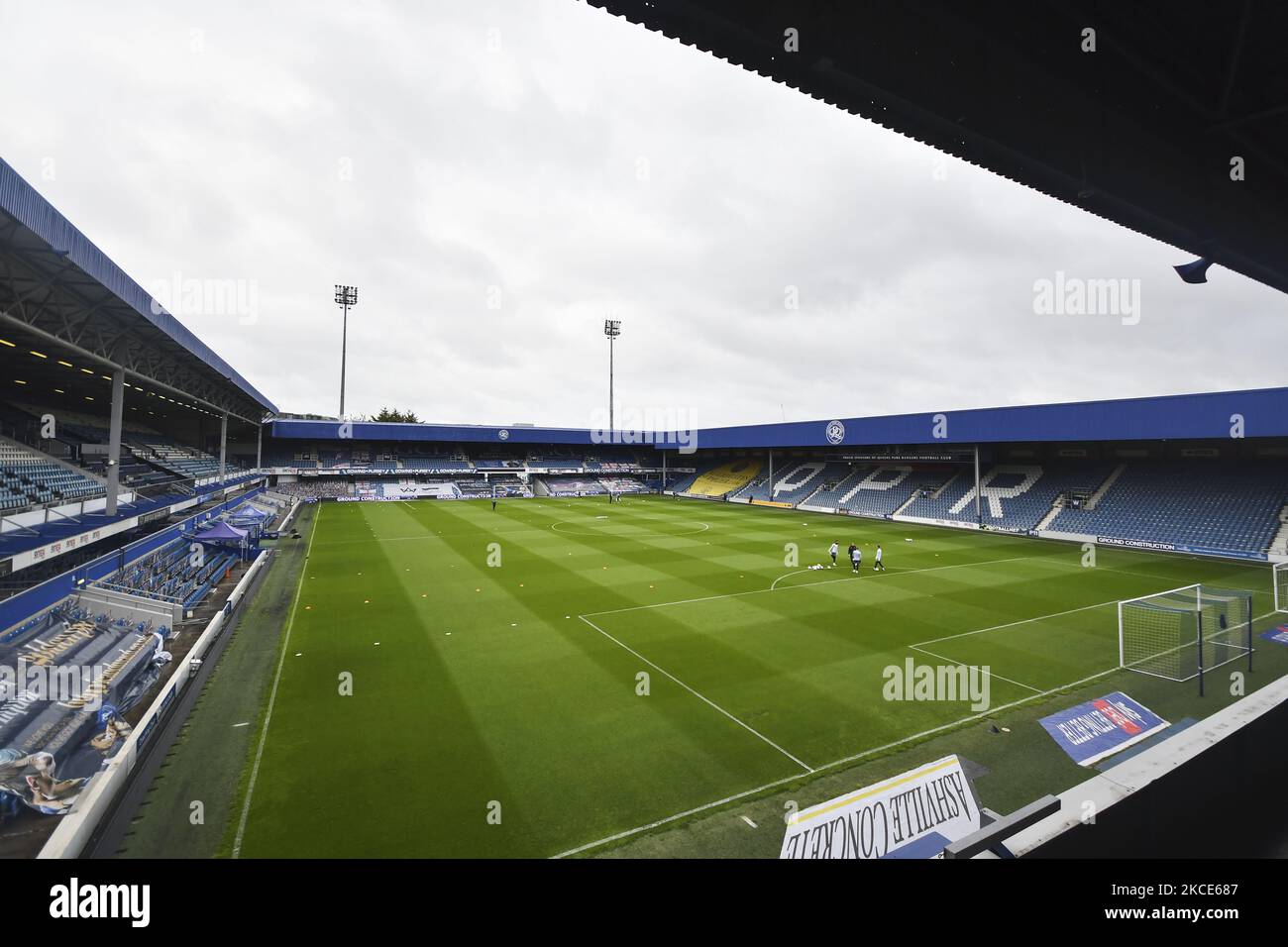 Loftus road stadium view hi-res stock photography and images - Alamy