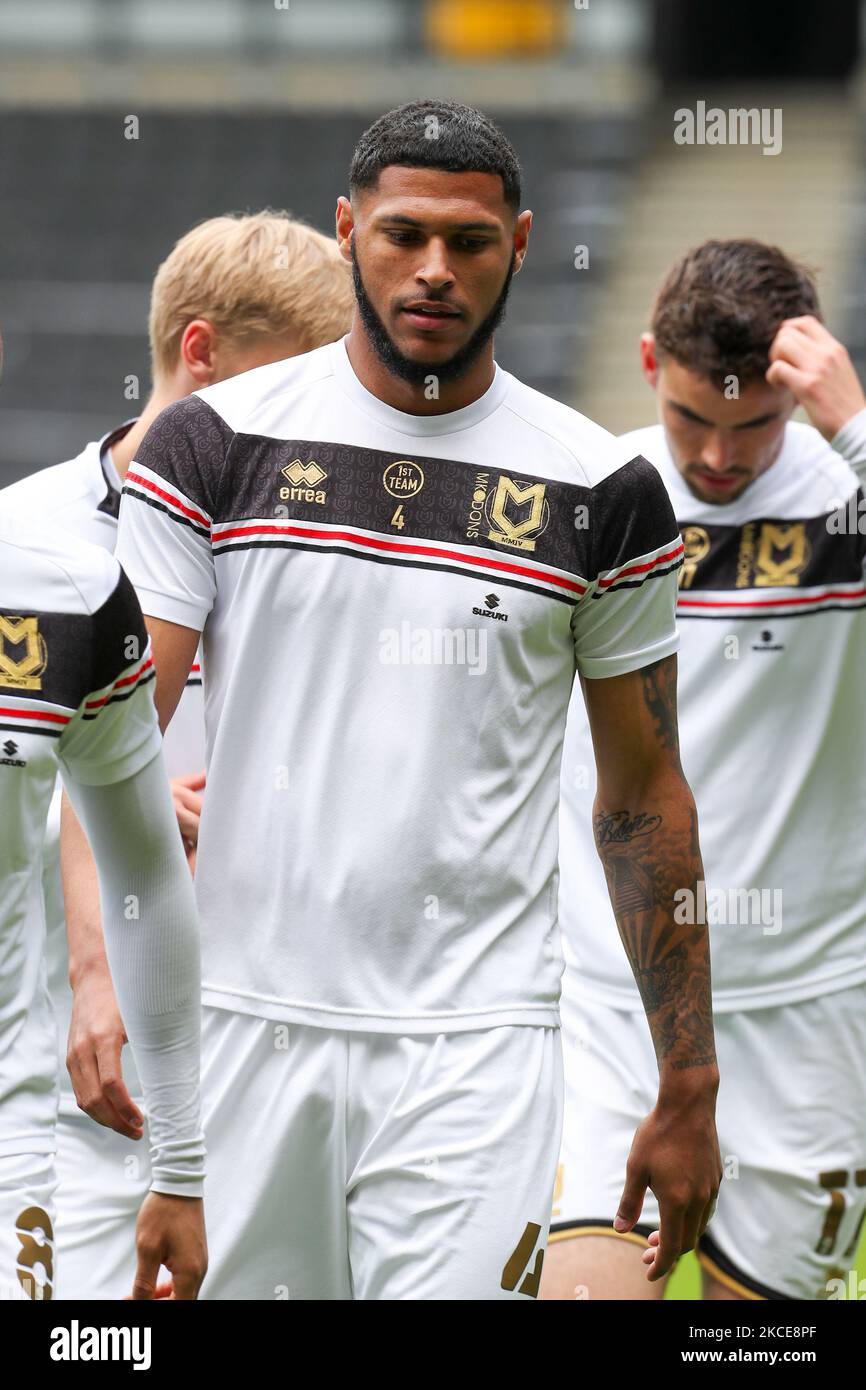 Zak jules mk dons hi-res stock photography and images - Alamy