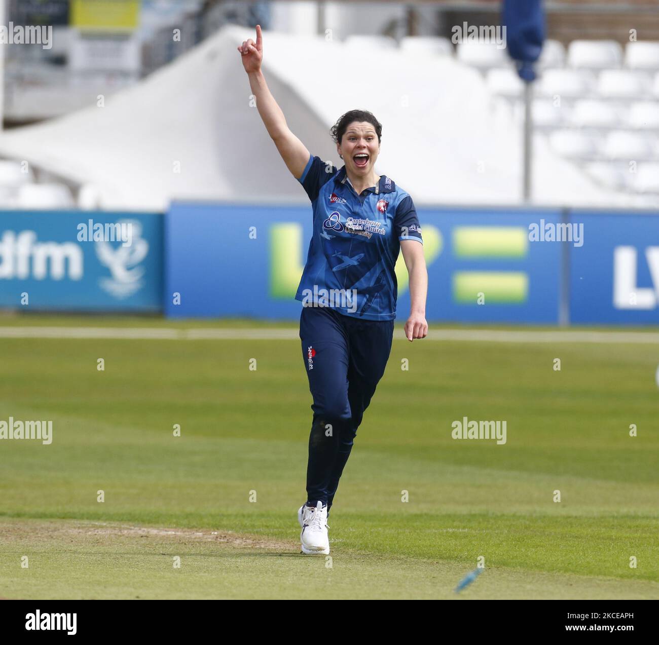 Alice Davidson-Richards of Kent Women celebrates the wicket of Essex ...