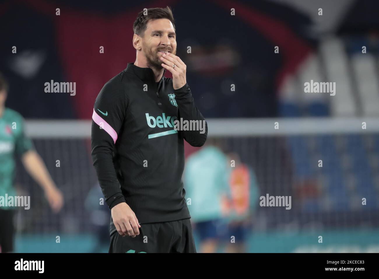 FC Barcelona's forward Lionel Messi warm up before spanish La Liga ...