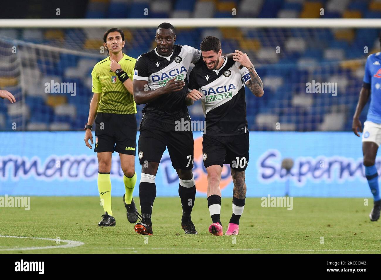 Stefano Okaka of Udinese Calcio celebrates after scoring during the ...