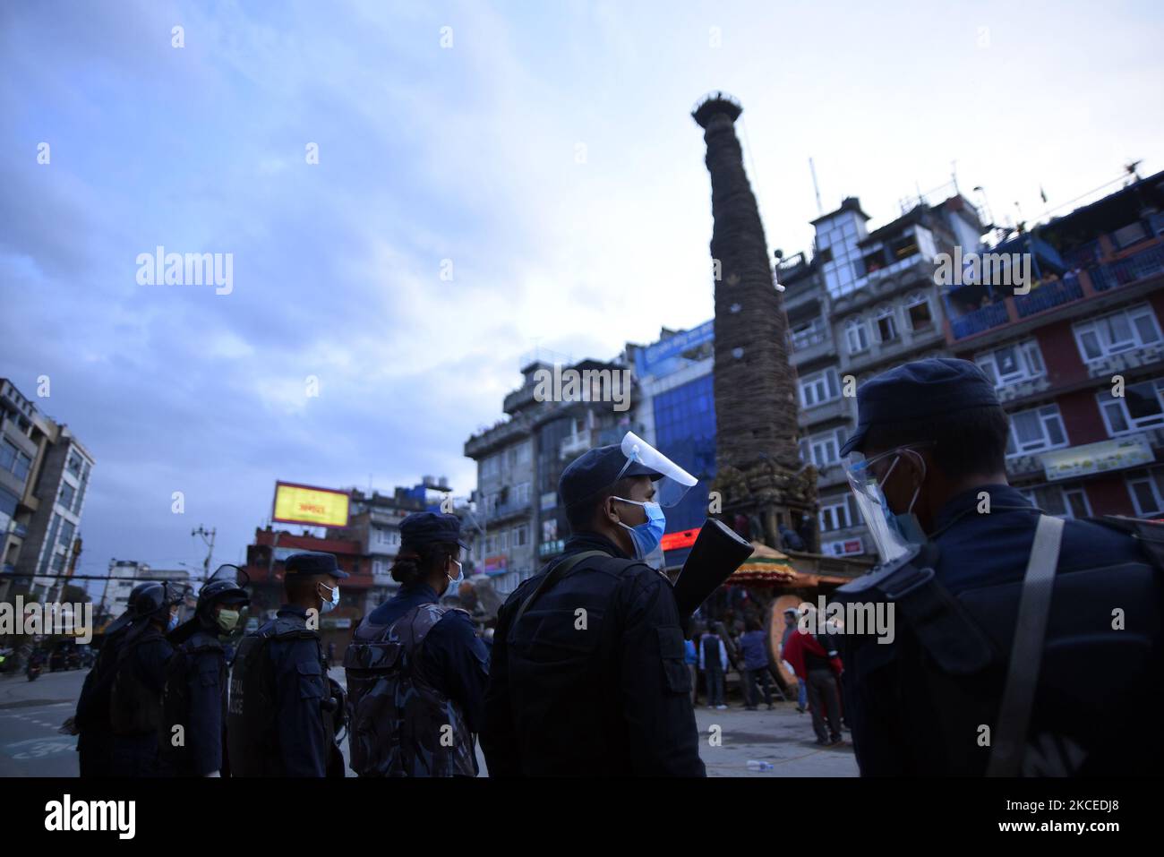 Nepalese police guard hi-res stock photography and images - Alamy