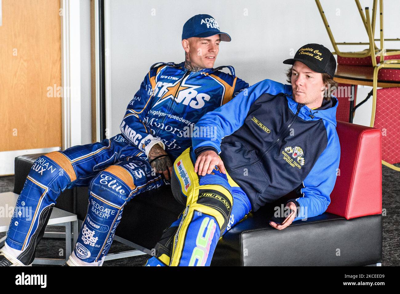 Press conference on zoom hi-res stock photography and images - Alamy