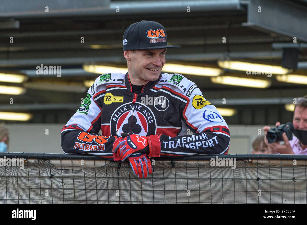 Steve Worrall watches practice Discovery Networks Eurosport Speedway ...