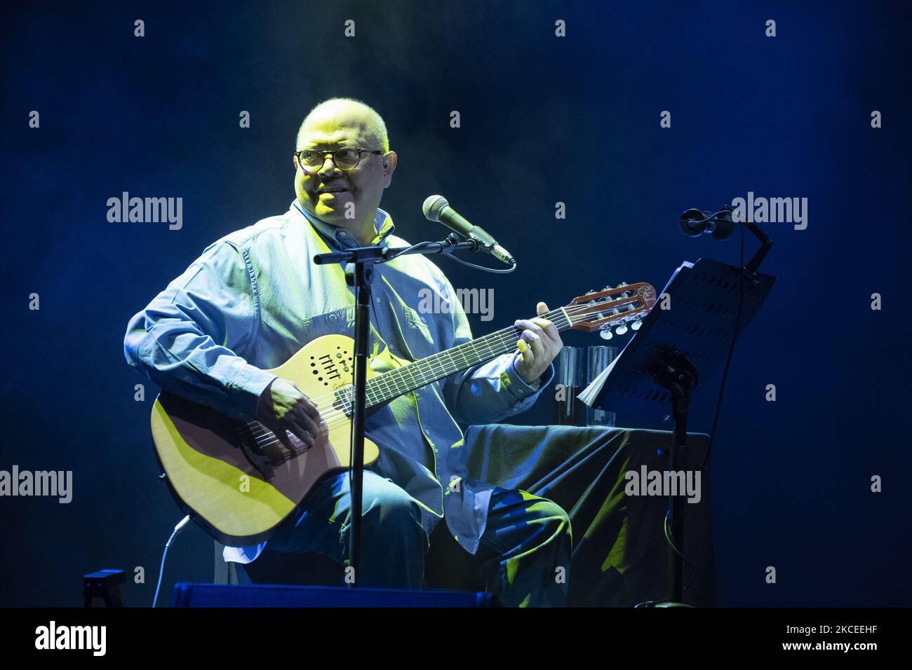 Circo teatro musical hi-res stock photography and images - Alamy