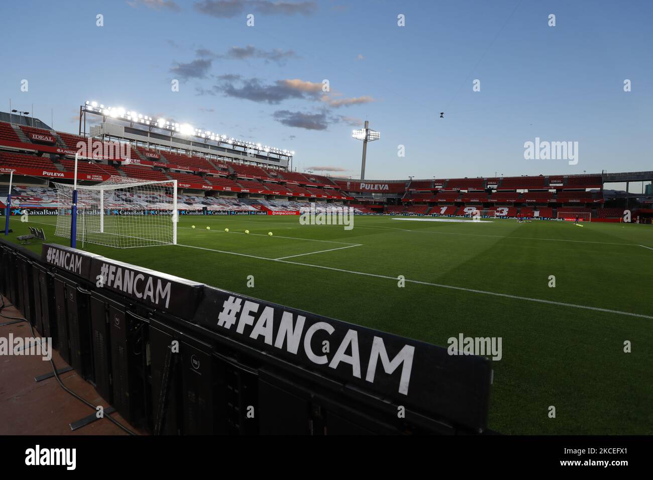 Fan cam sign hi-res stock photography and images - Alamy