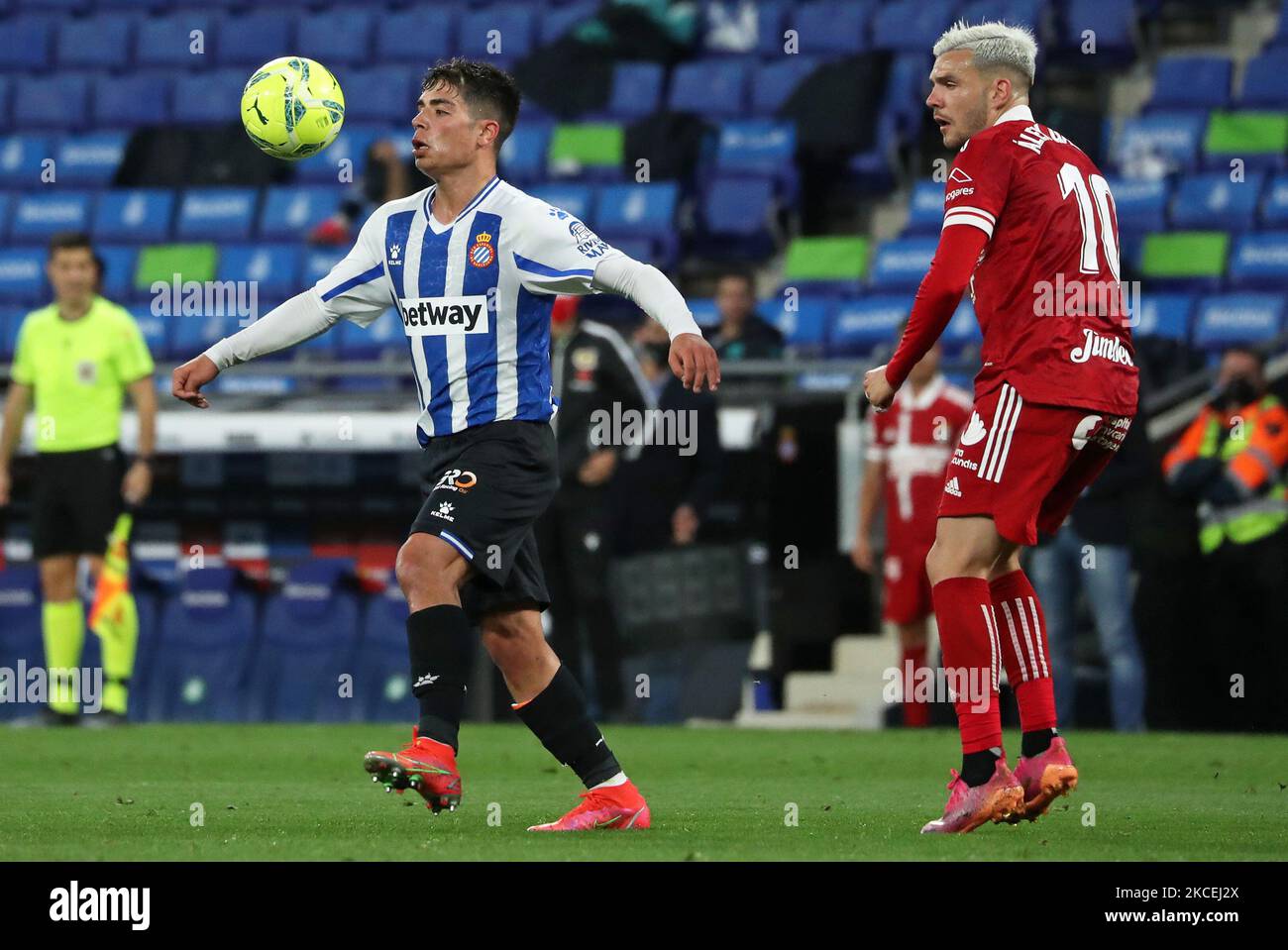 Nico Melamed and Alex Gallar during the match between RCD Espanyol and ...