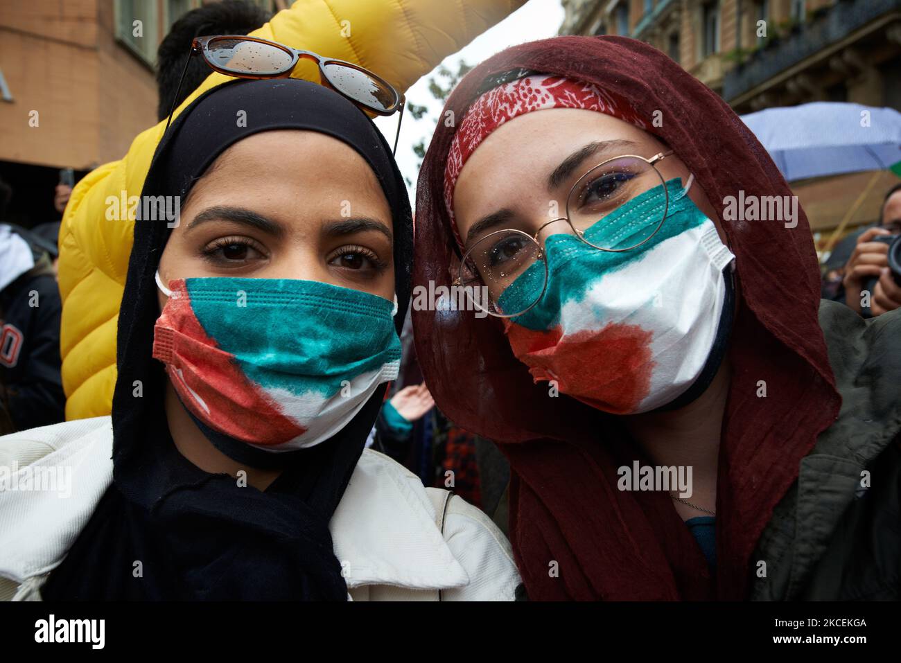 Two young women have paint their protective mask at the Palestine ...
