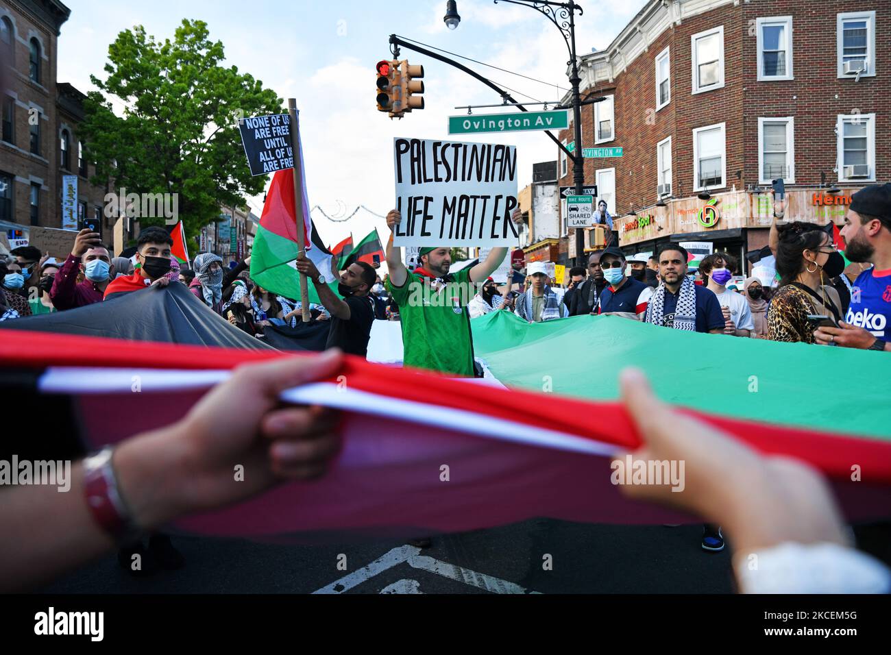 Thousands of Pro-Palestinian protesters took to the streets of Brooklyn ...