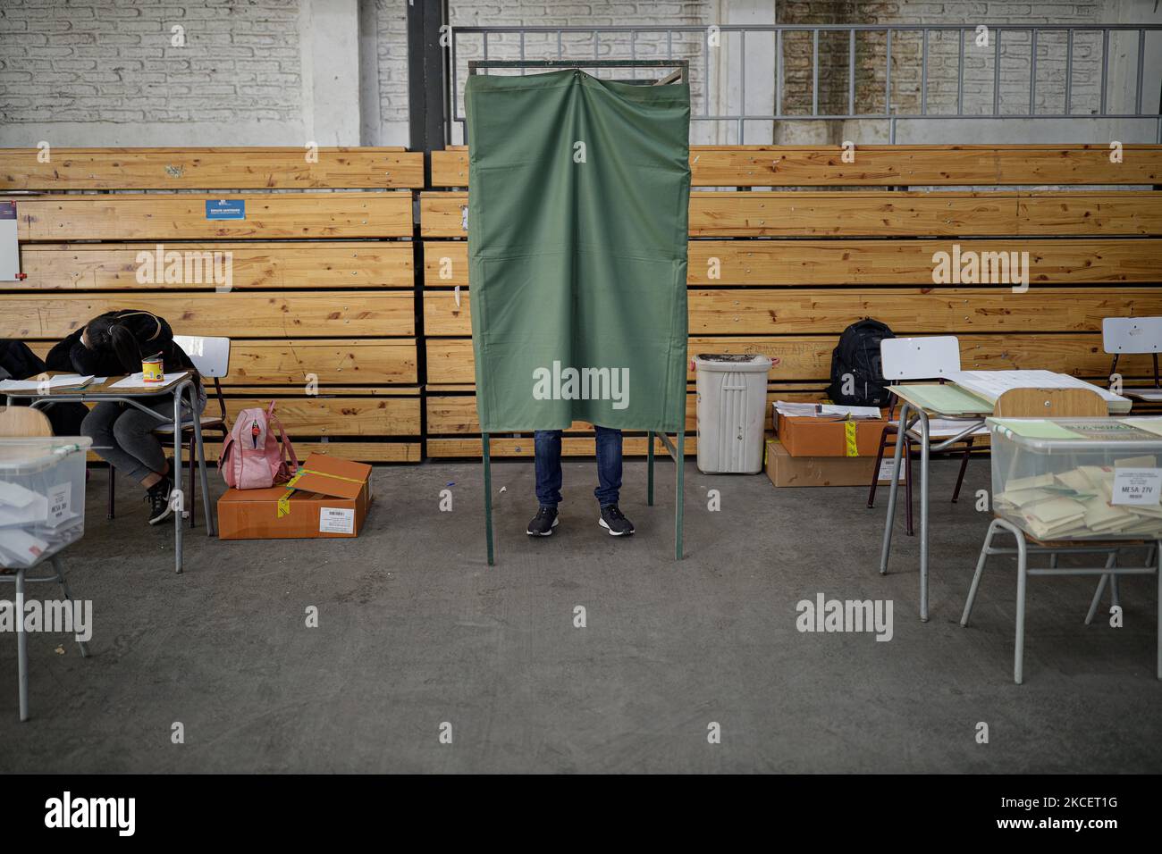 Days of electoral voting hi-res stock photography and images - Alamy