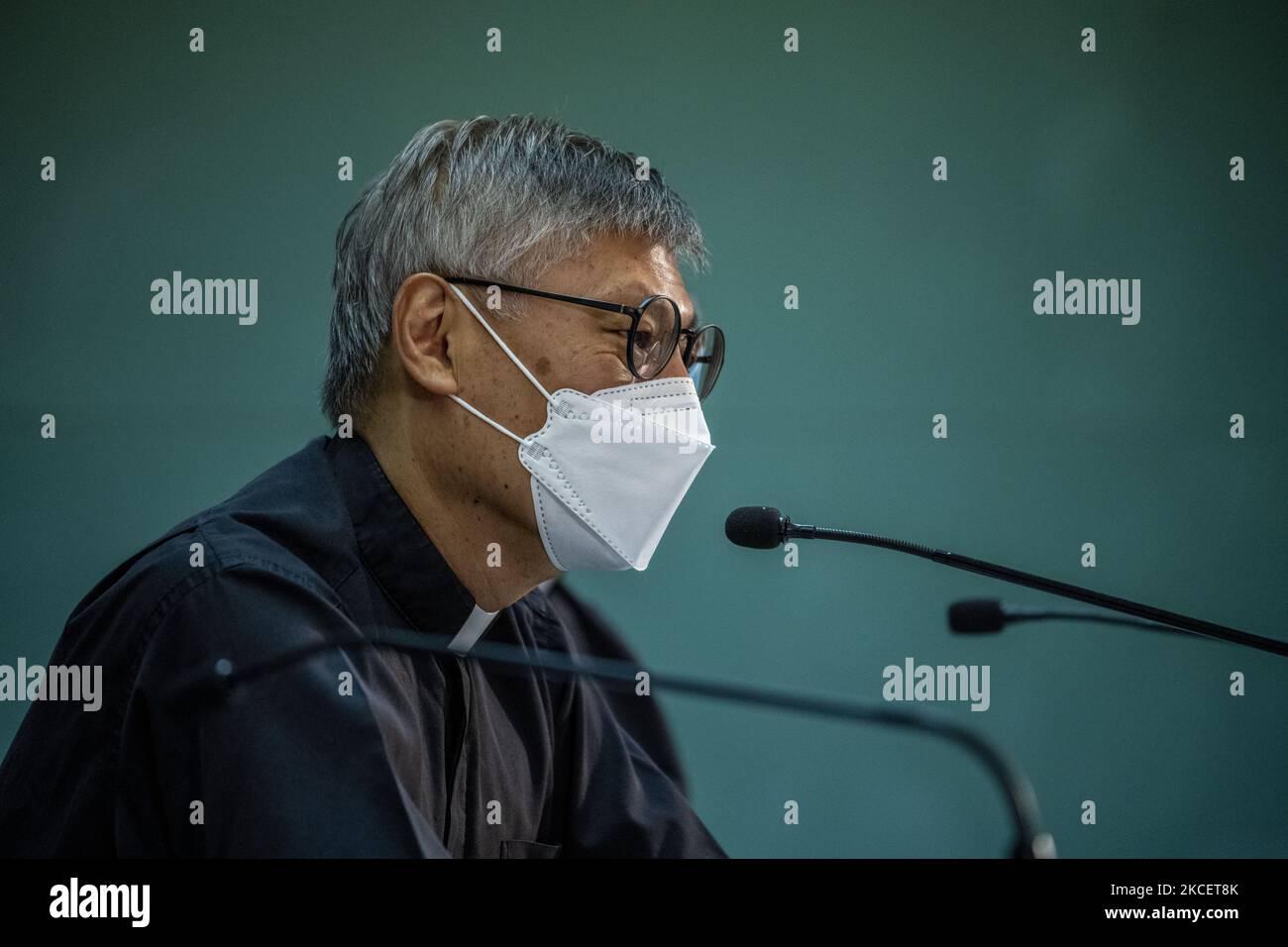 Bishops catholics hi-res stock photography and images - Alamy