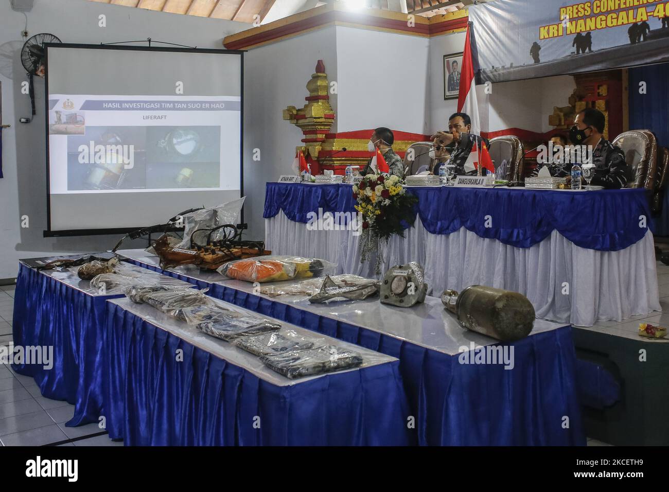 Military base decoration hi-res stock photography and images - Alamy