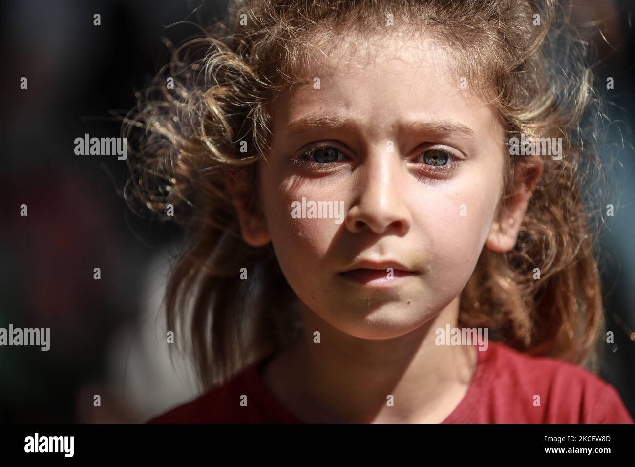 Mother daughter who run hi-res stock photography and images - Alamy