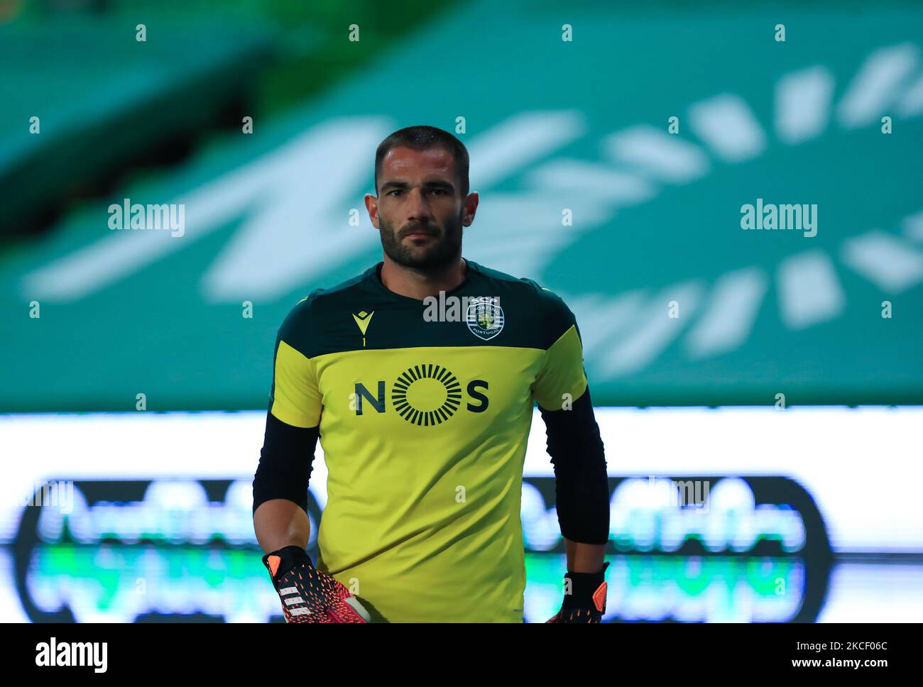 Antonio Adan of Sporting CP during the Liga NOS match between Sporting ...