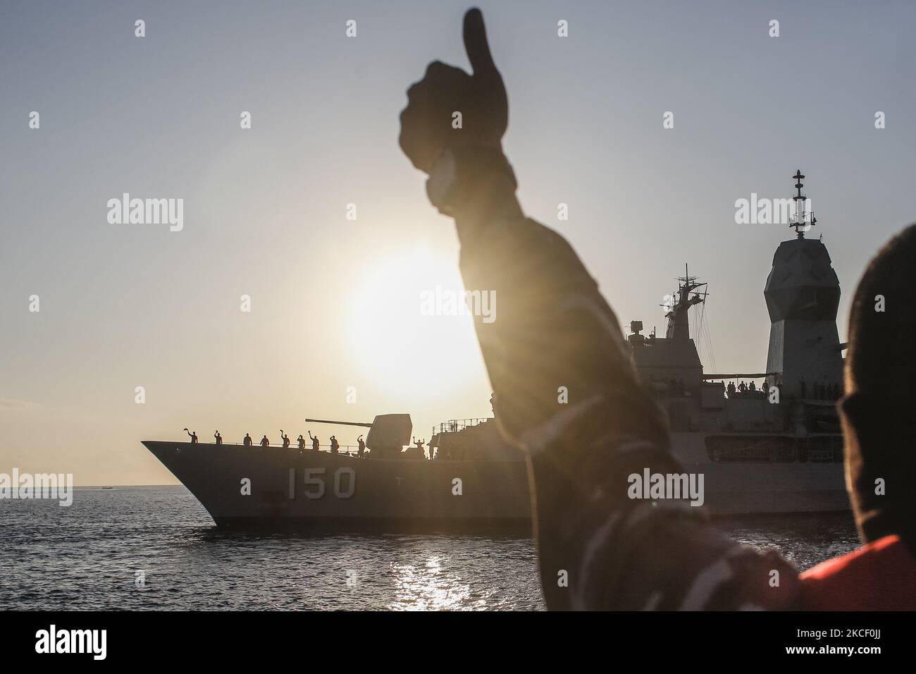 Indonesian Navy salute Australian Navy ship HMAS Anzac during ...