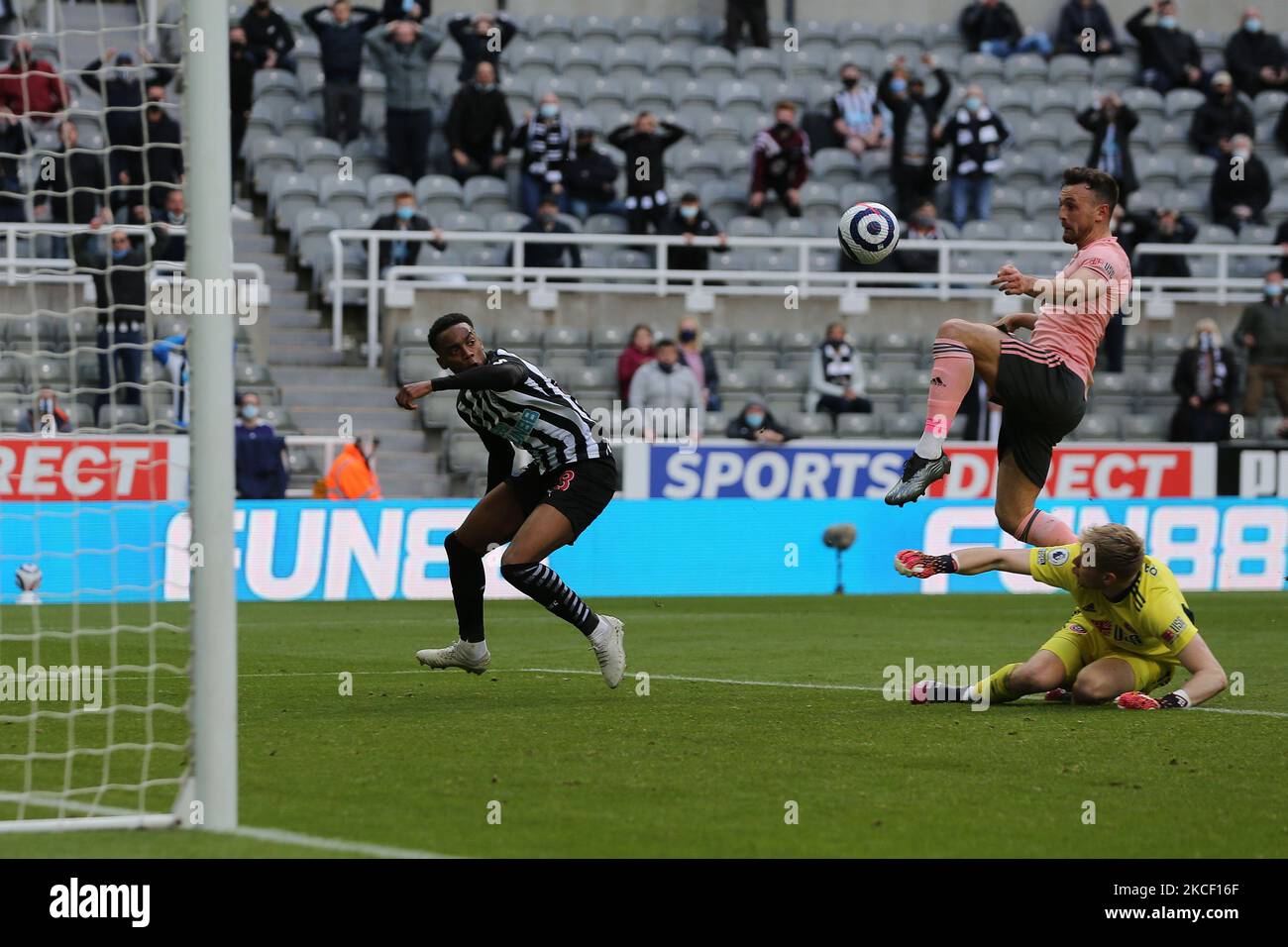 Joe robinson hi-res stock photography and images - Alamy