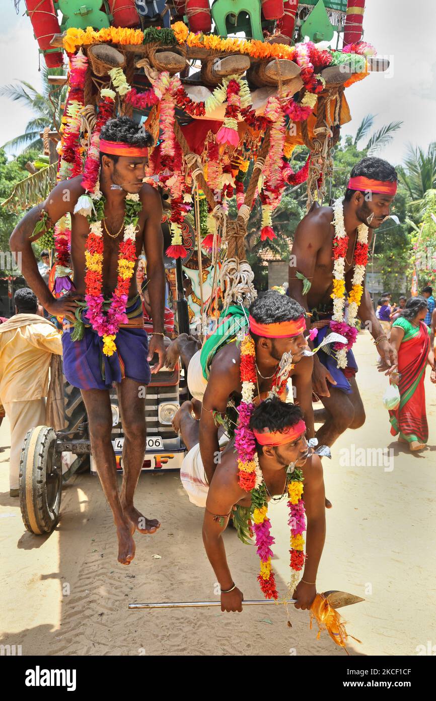 Shri muthumari amman temple hi-res stock photography and images - Alamy