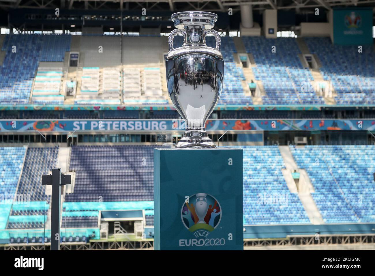 Uefa euro 2020 trophy hi-res stock photography and images - Alamy