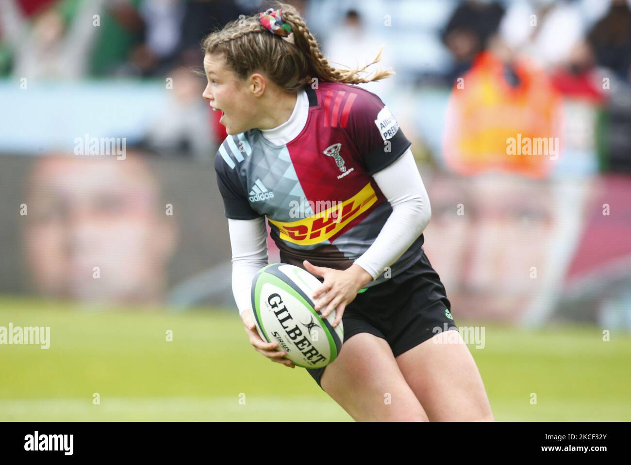 Jessica Breach of Harlequins Women goes over for her Try during Premier ...