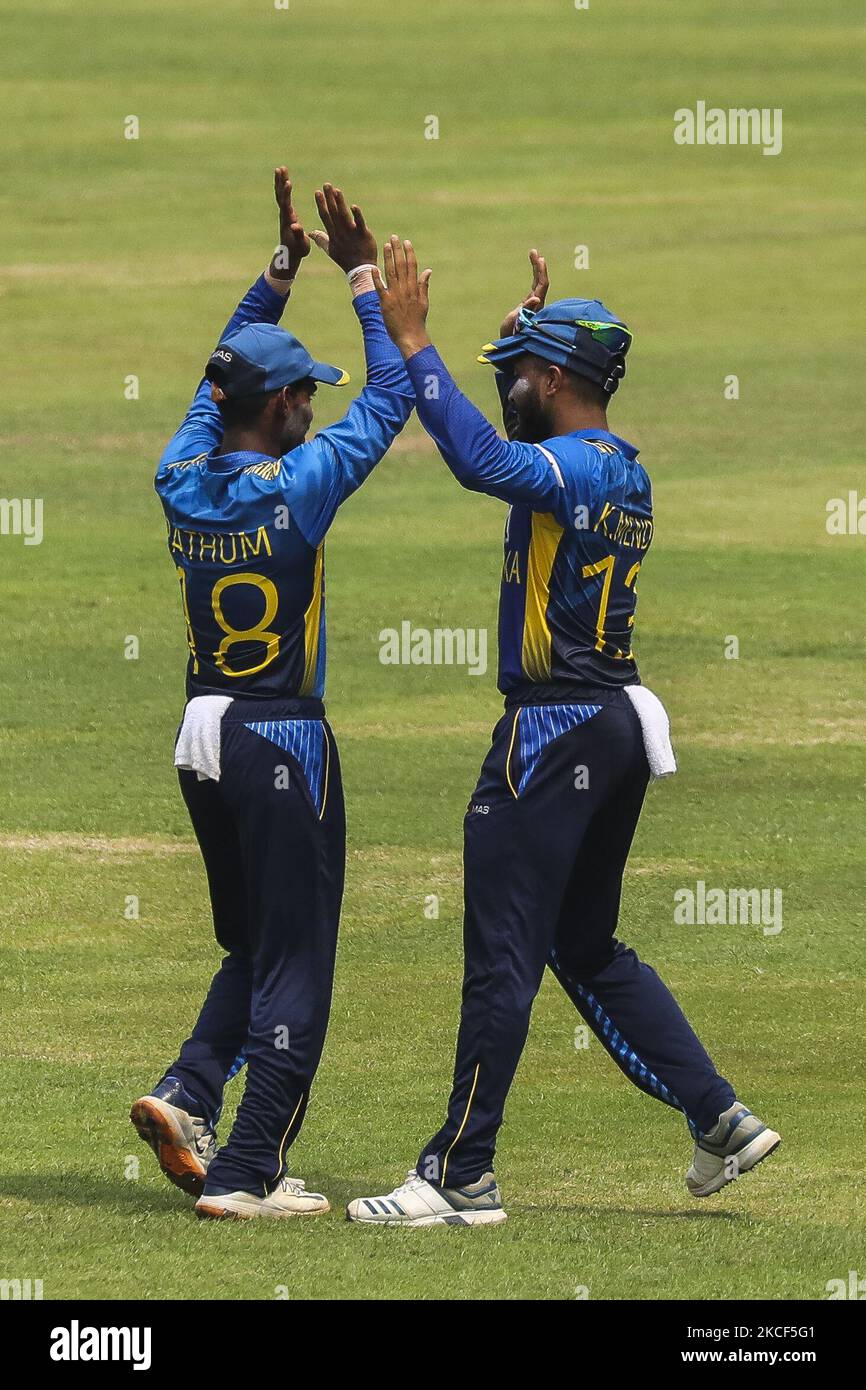 Sri Lanka's cricketers celebrate after the dismissal of Bangladesh's ...